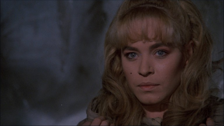 Yor, the Hunter from the Future (1983)